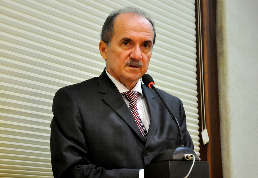 Desembargador Cláudio Santos confirma o desejo de disputar o Governo do ...